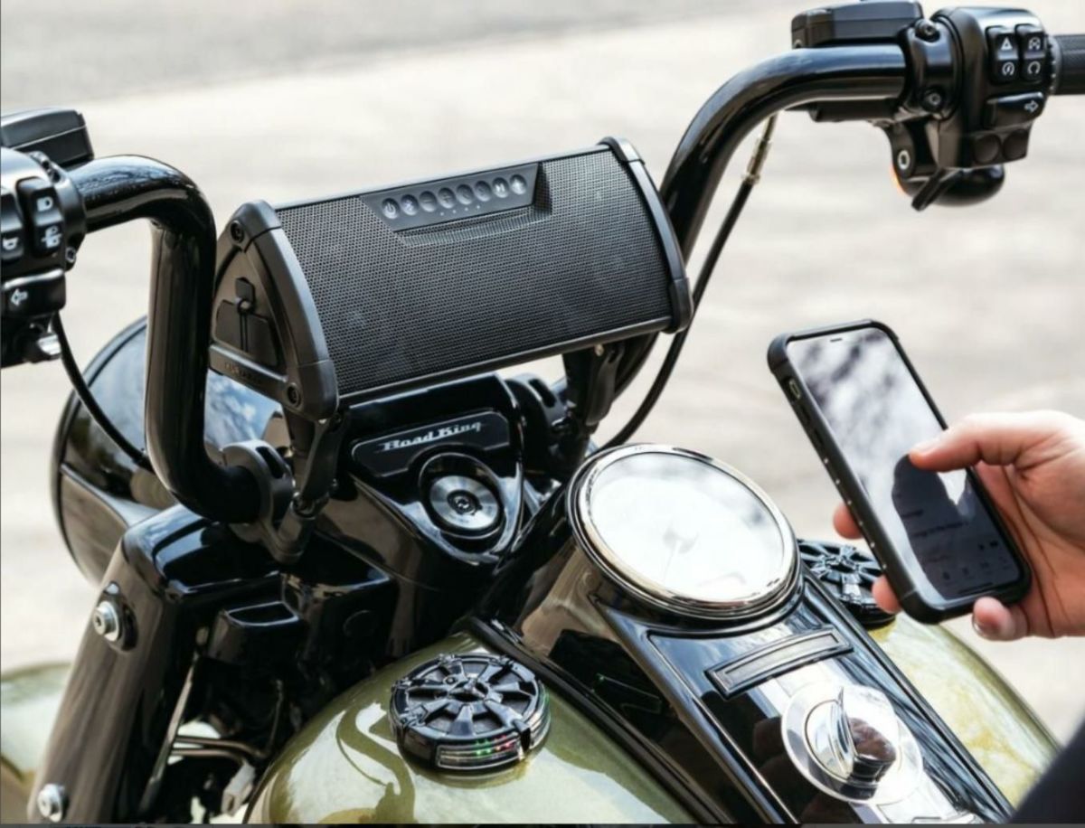 ソフテイル用オーディオ｜ハーレーカスタムパーツ専門店