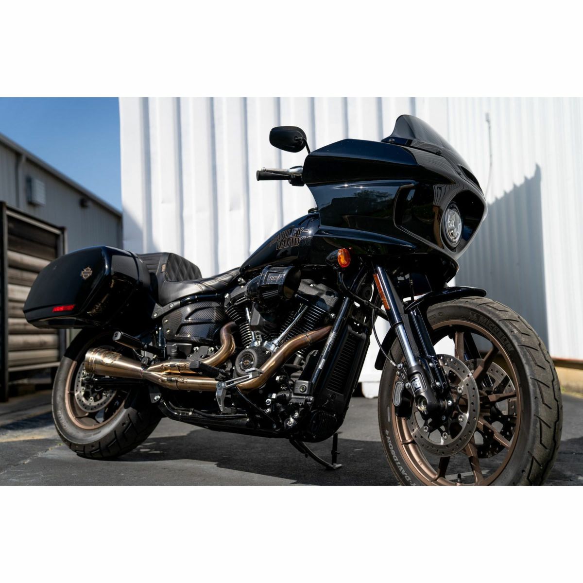 ソフテイル2018以降（M8）用サイドカバー｜ハーレーカスタムパーツ専門店