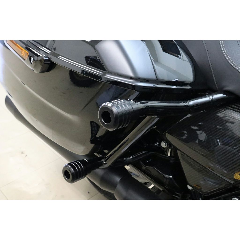 ハーレー、クルーザー（2018以降ソフテイル）用ハーレー純正クラッシュバー