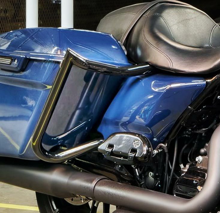 ツアラー2014年以降用 サドルバッグガード、レール