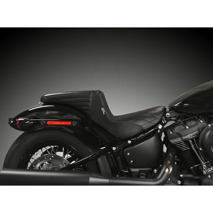 シート：FXBB ストリートボブ、FXST ソフテイルスタンダード｜ハーレーカスタムパーツ専門店