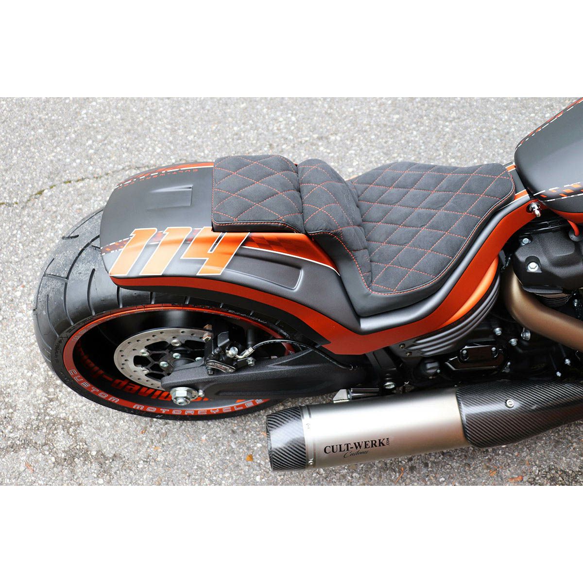 ソフテイル用シート｜ハーレーカスタムパーツ専門店