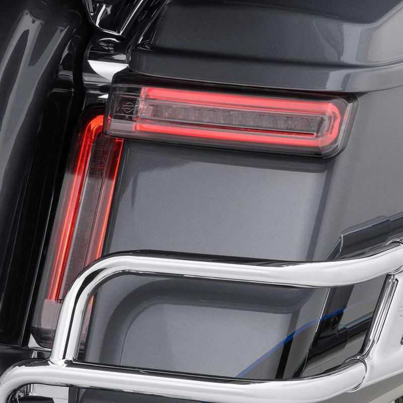 シグネチャー LED サドルバッグライト スモークレンズ |ハーレーパーツ専門店 HDパーツ