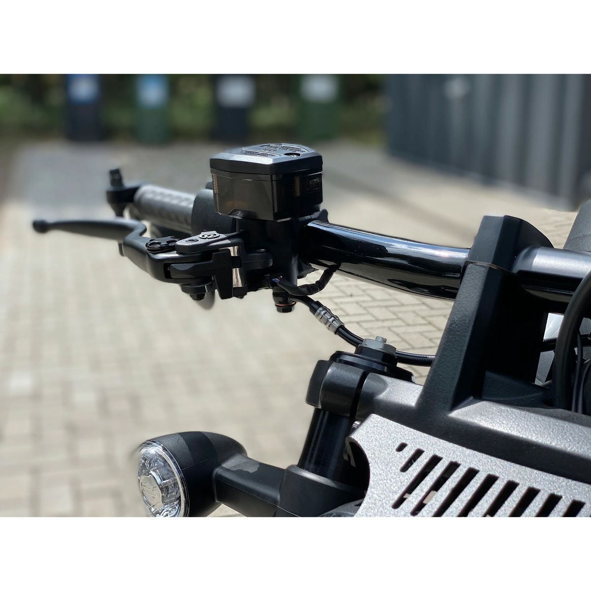 スポーツスターS ハンドル廻りパーツ｜ハーレーカスタムパーツ専門店