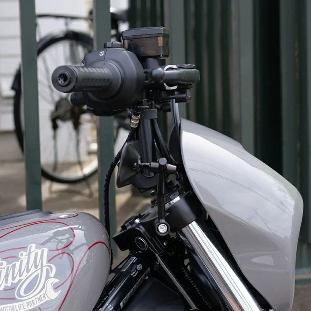 ナイトスター(RH975) ハンドルバー｜ハーレーカスタムパーツ専門店