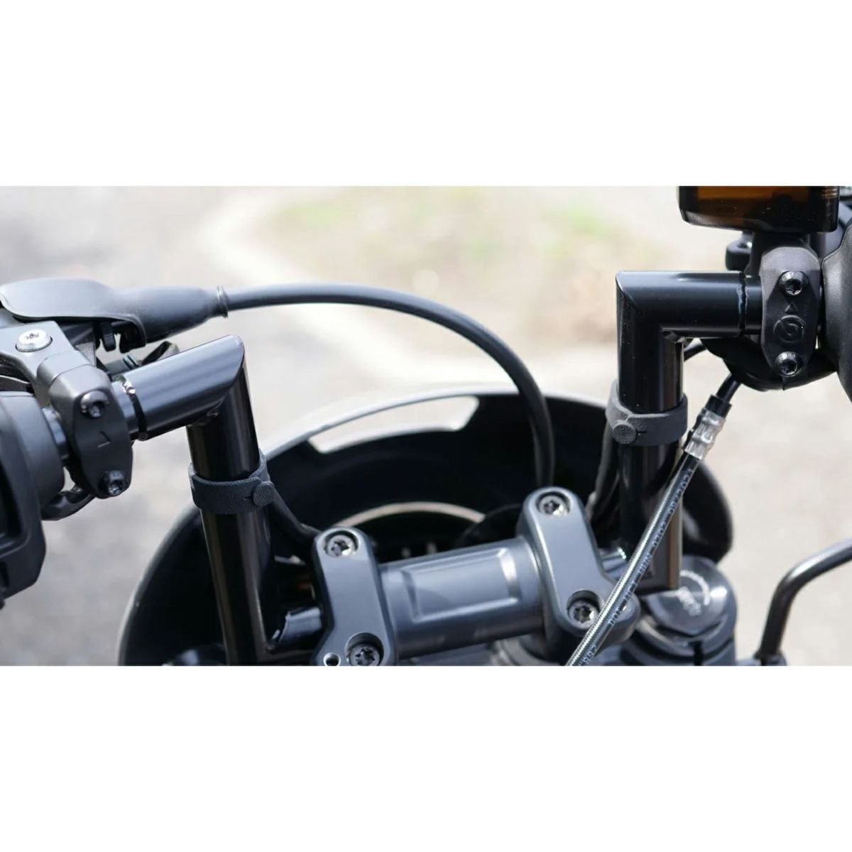 ナイトスター(RH975) ハンドルバー｜ハーレーカスタムパーツ専門店