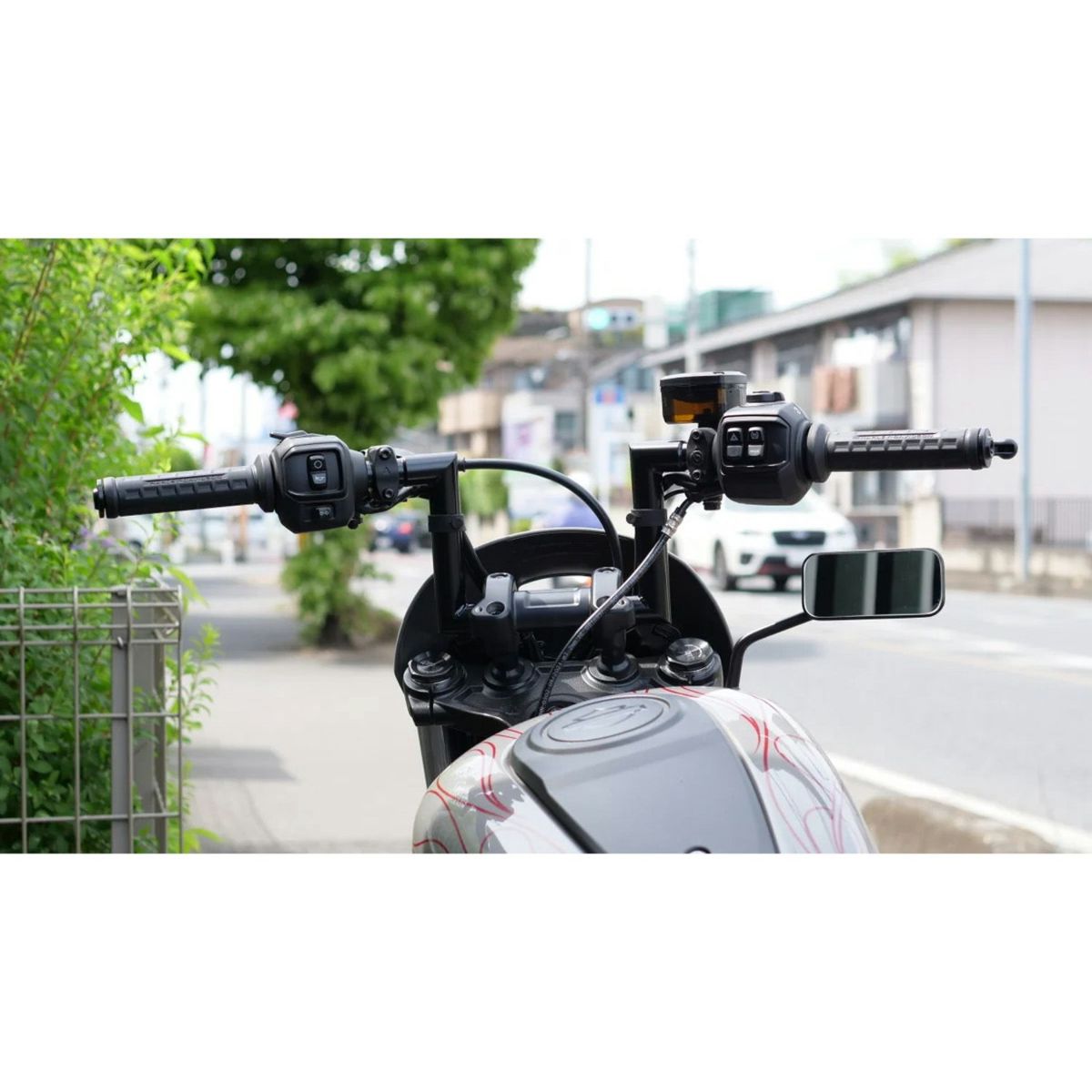 ナイトスター(RH975) ハンドルバー｜ハーレーカスタムパーツ専門店