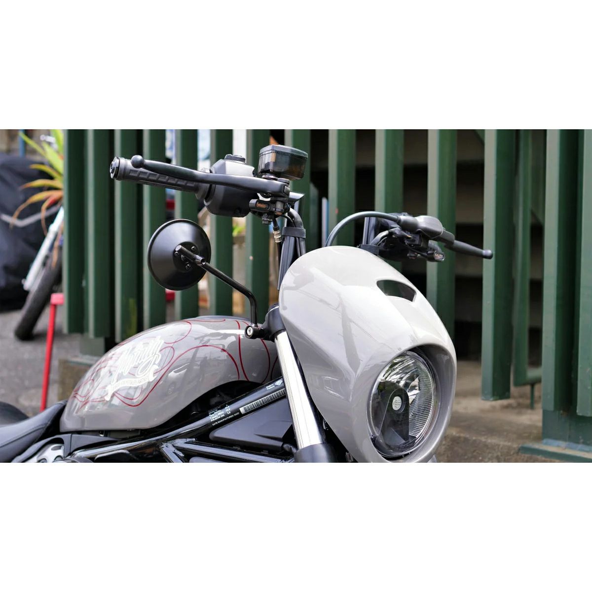 ナイトスター(RH975) ハンドルバー｜ハーレーカスタムパーツ専門店