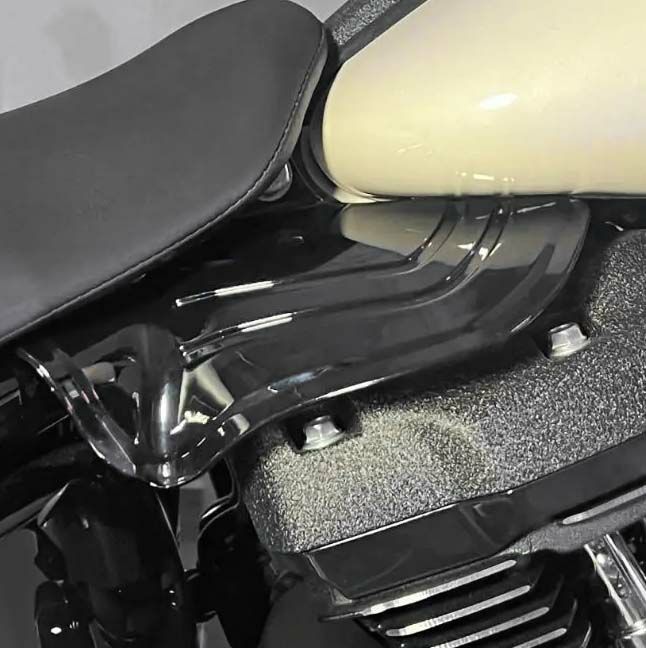 ソフテイル用 サドルシールド｜ハーレーカスタムパーツ専門店