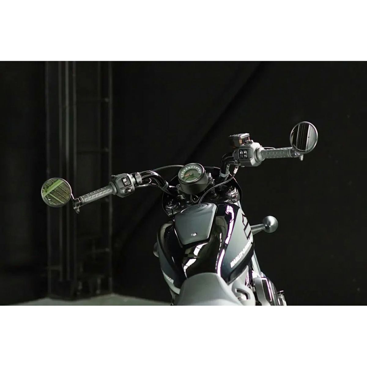 ナイトスター(RH975) ハンドルバー｜ハーレーカスタムパーツ専門店